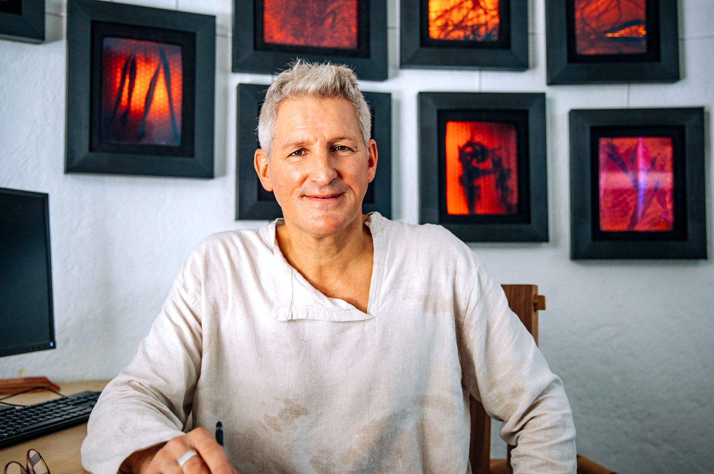 Artist Alexander Hamilton Recycles Trash into Art on Remote Maldivian ...